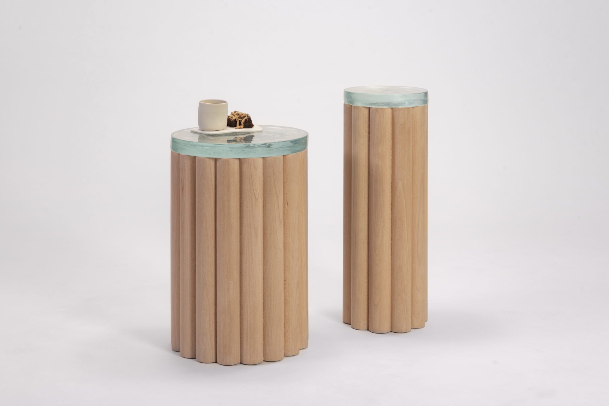 “Loto” Side Table by Peca Mobiliario | ADORNO DESIGN