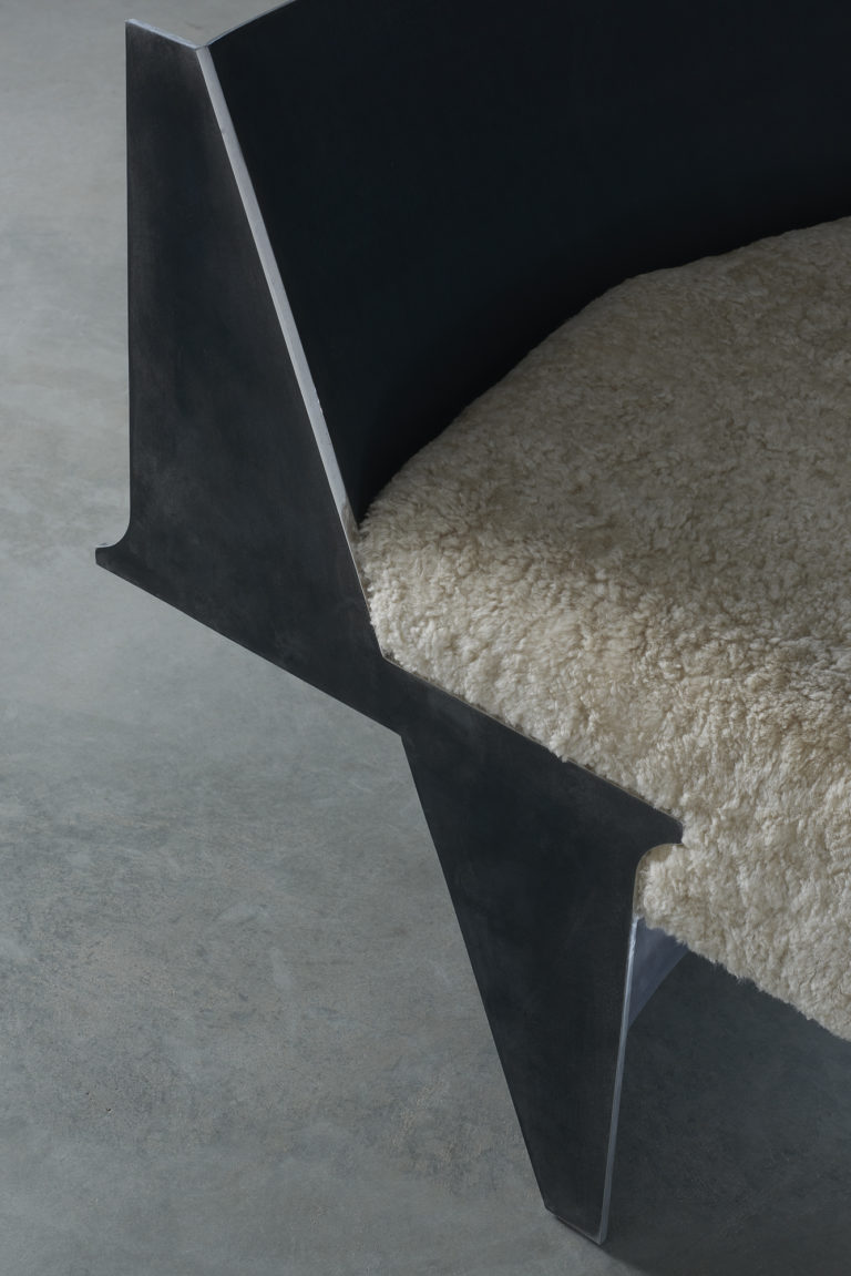 “Récamier” Daybed by Mantas Lesauskas | ADORNO DESIGN