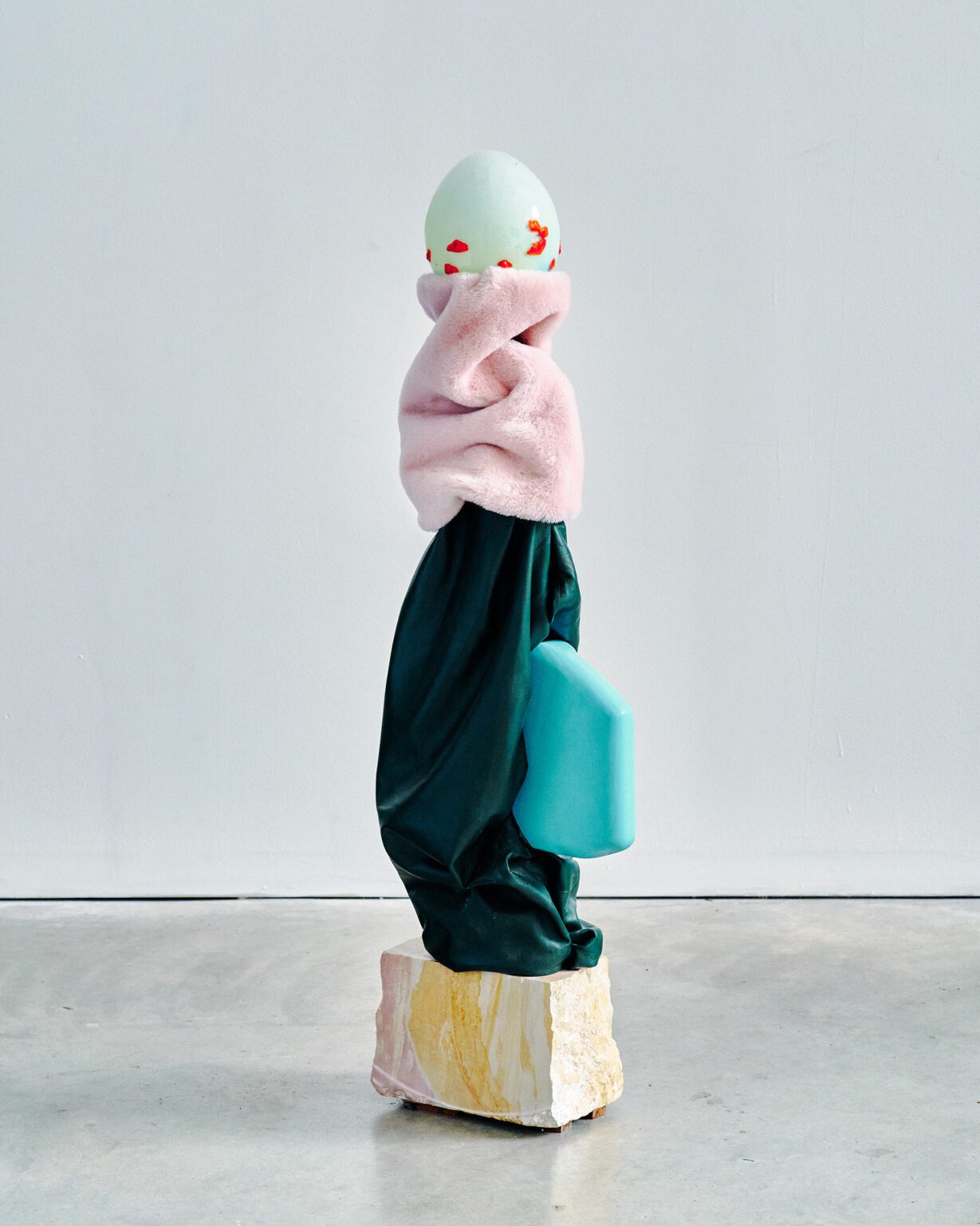 Dumb Chair by Jumbo | ADORNO DESIGN