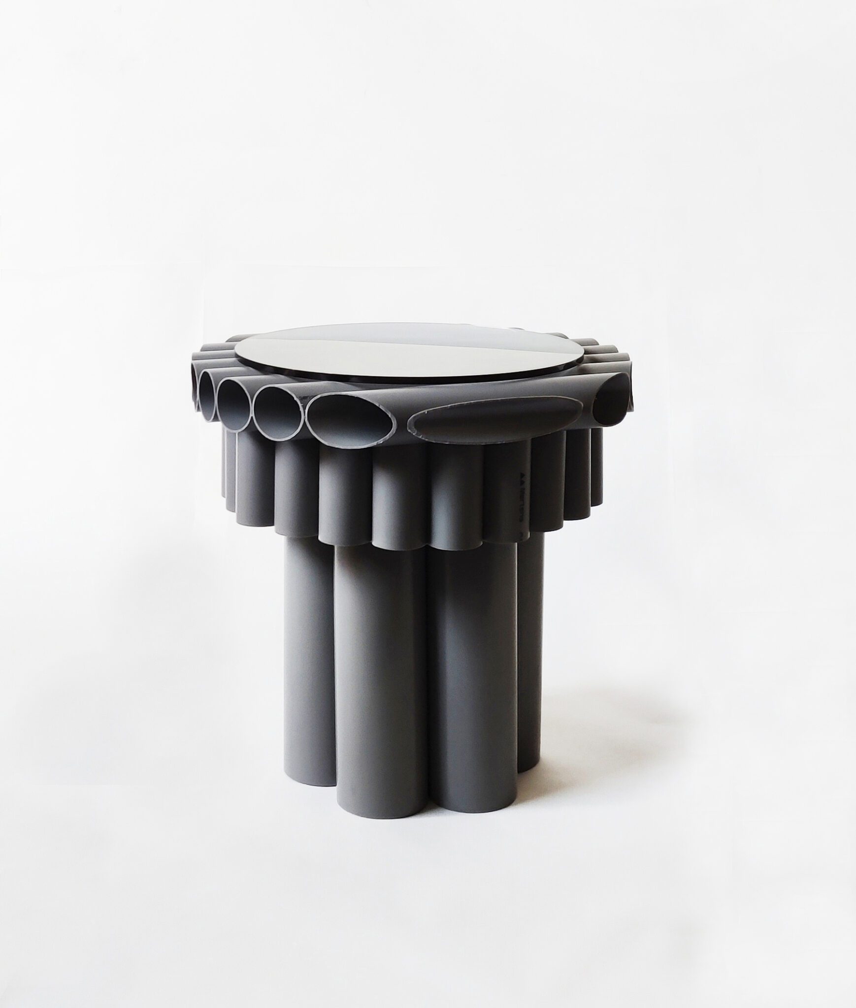 Low table “TOTEM” by Elisabeth Baeza | ADORNO DESIGN