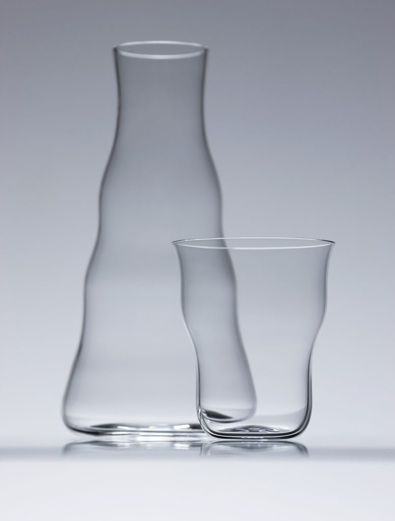 Flow, Water Bottle And Glass Set by Tanja Pak | ADORNO DESIGN