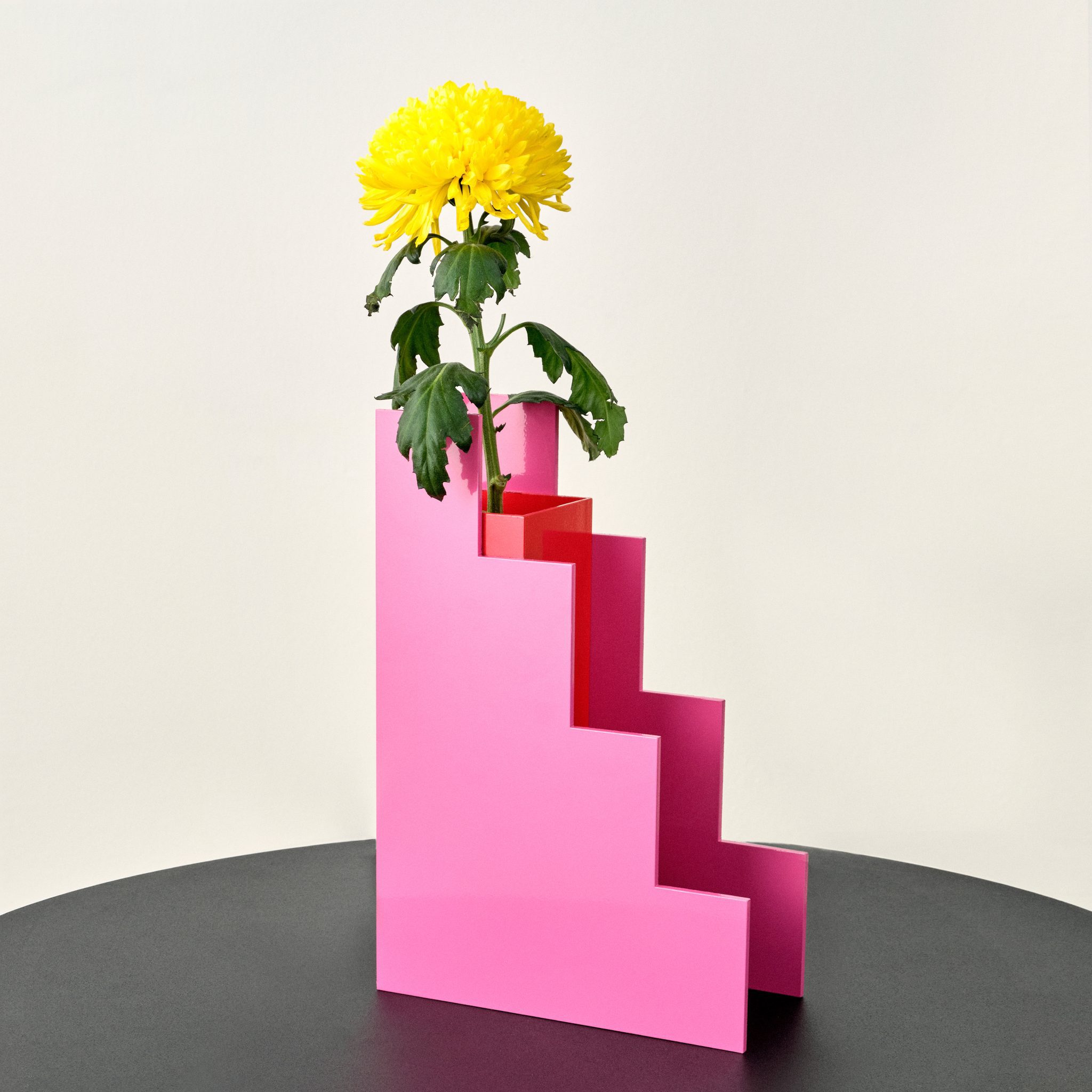 Scala Aluminum Vase by Animate Objects | ADORNO DESIGN