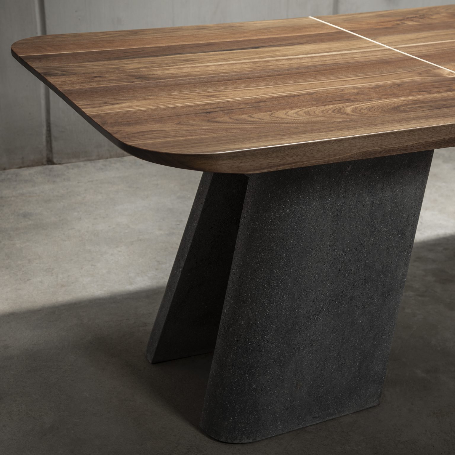 Nashii – Sculptural Dining Table Made Of Lava Stone And Solid Wood by ...