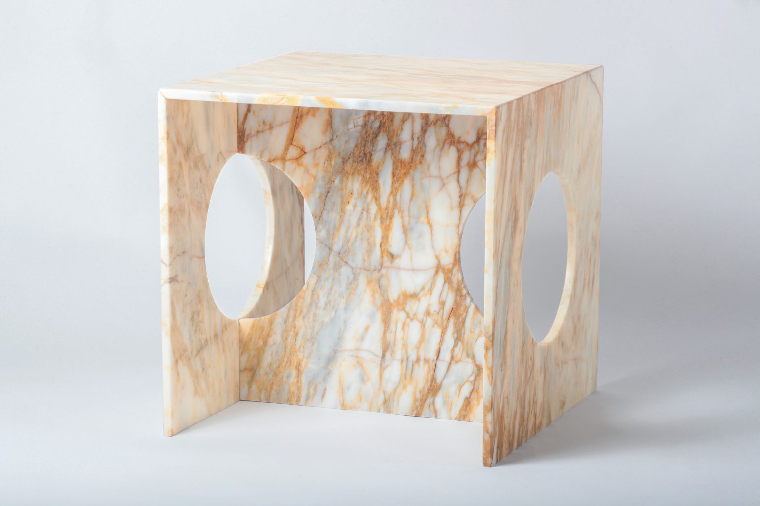 Hera Side Table by Studio Mohs | ADORNO DESIGN