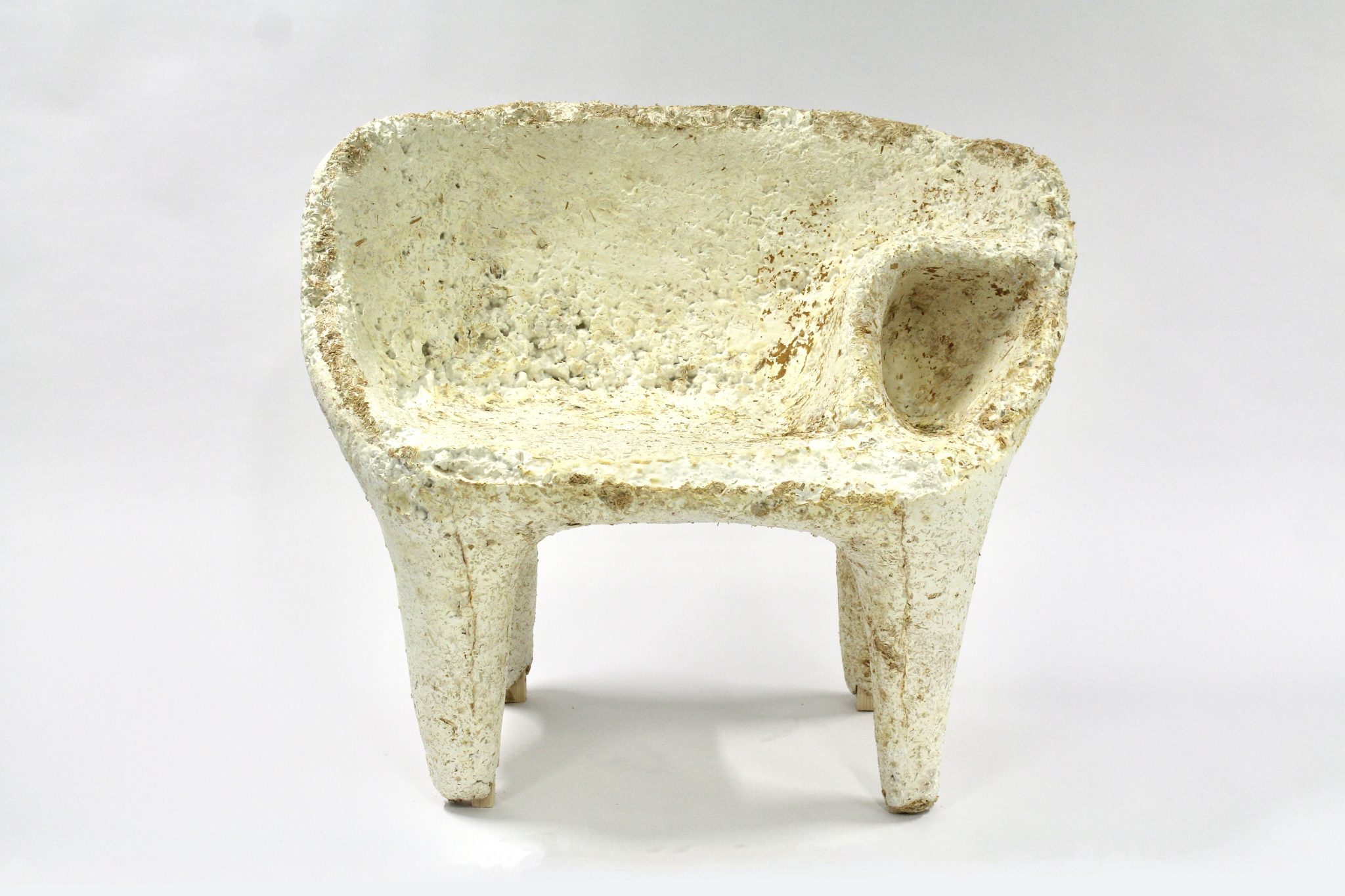 Zwampen – Mycelium Lounge Chair by Olle Sahlqvist | ADORNO DESIGN