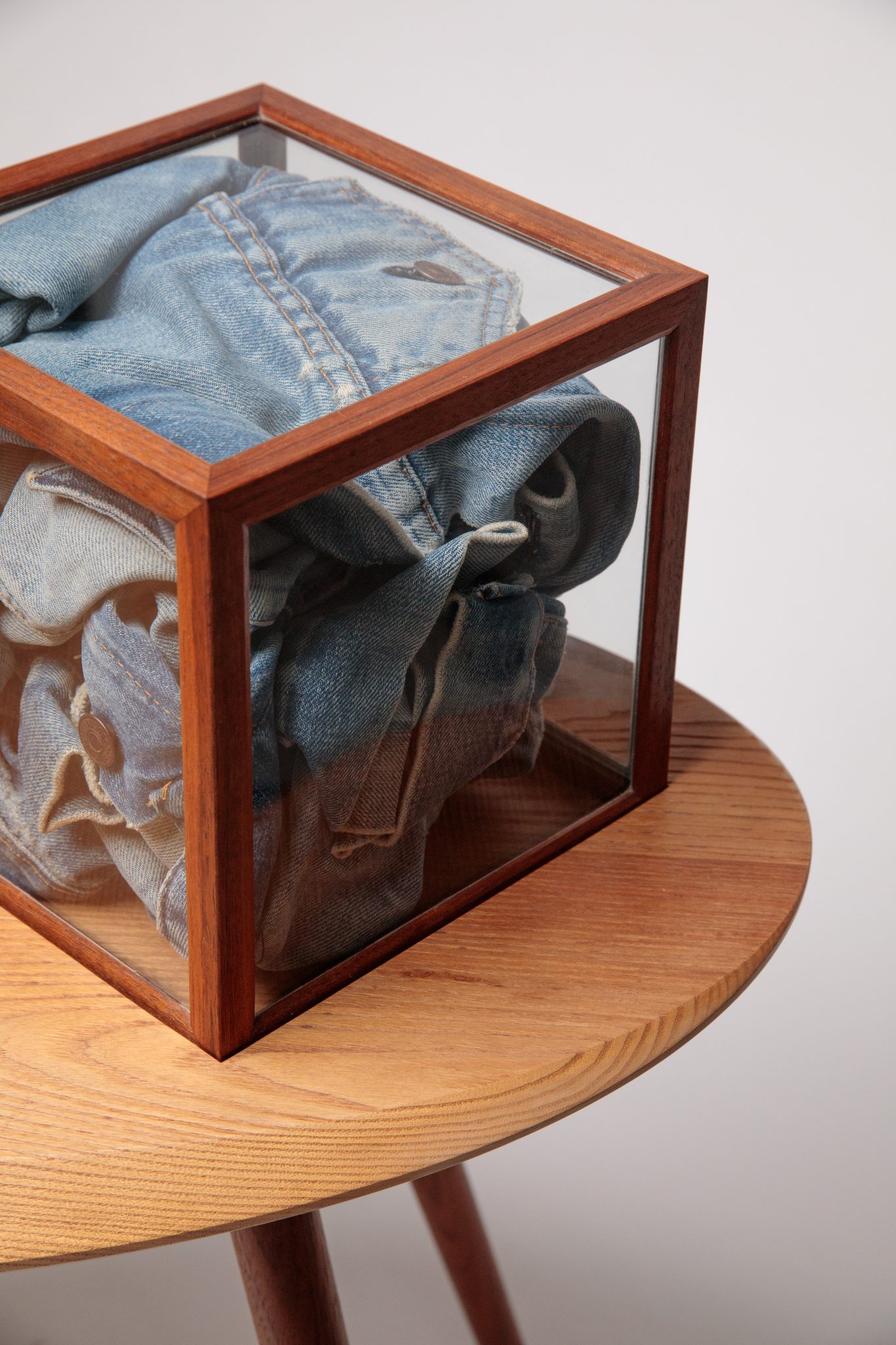 Memento Side Table by Andreas Anwander | ADORNO DESIGN