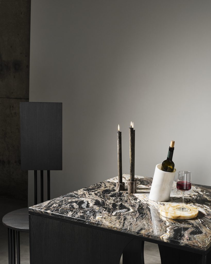 BOTELLA – White Marble Bottle Holder by Studio Mohs | ADORNO DESIGN