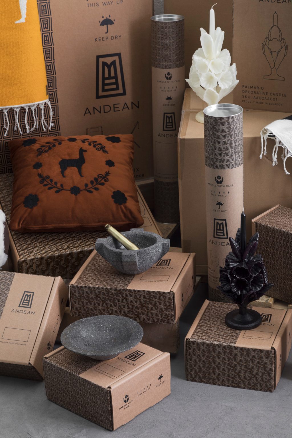 Centro – Sheep’s Wool Ivory Handwoven Tapestry by ANDEAN | ADORNO DESIGN