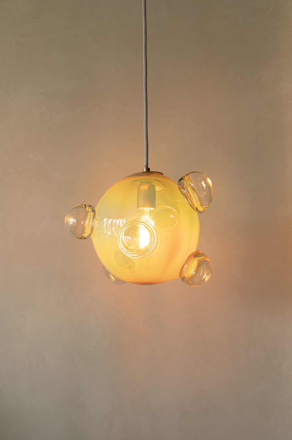 Bubble Pendant – Large Playful Pendant Lamp by Sticky Glass | ADORNO DESIGN
