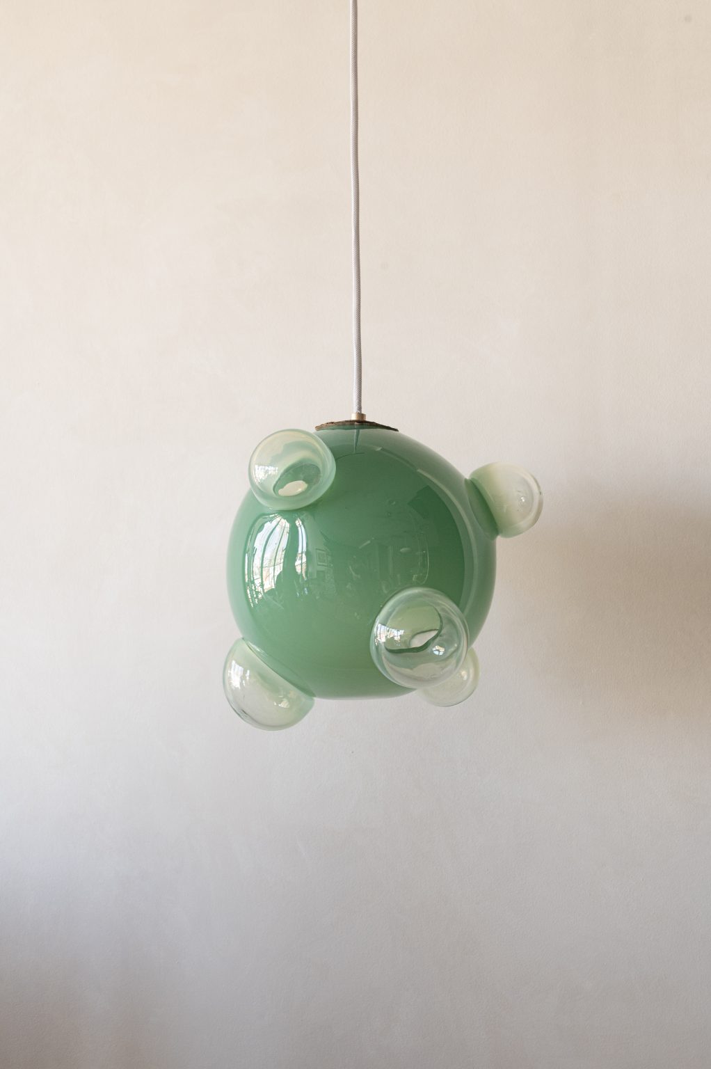 Bubble Pendant – Large Playful Pendant Lamp by Sticky Glass | ADORNO DESIGN