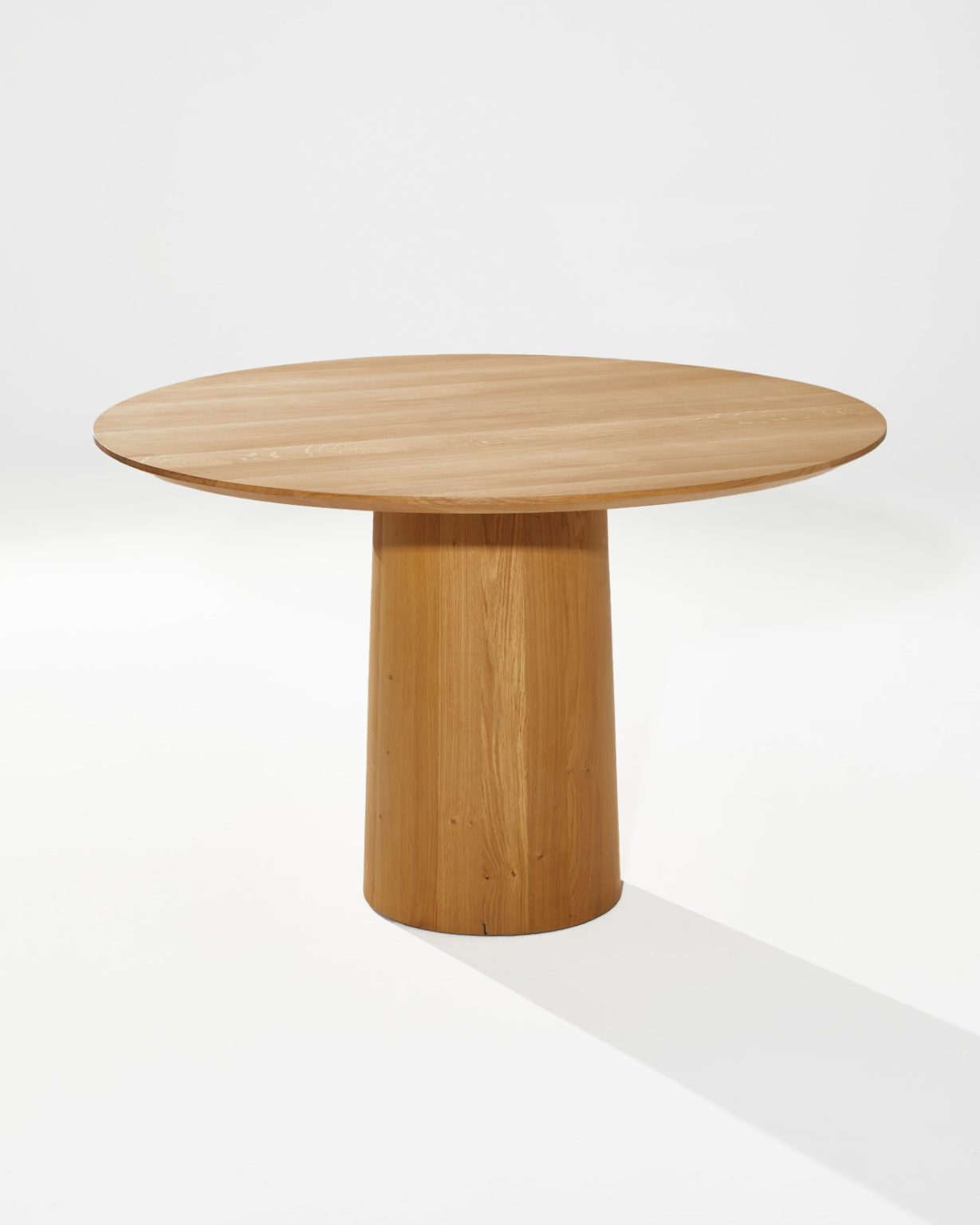 Mar – Asymmetric Wood Dining Table by Laluz Handcraft | ADORNO DESIGN