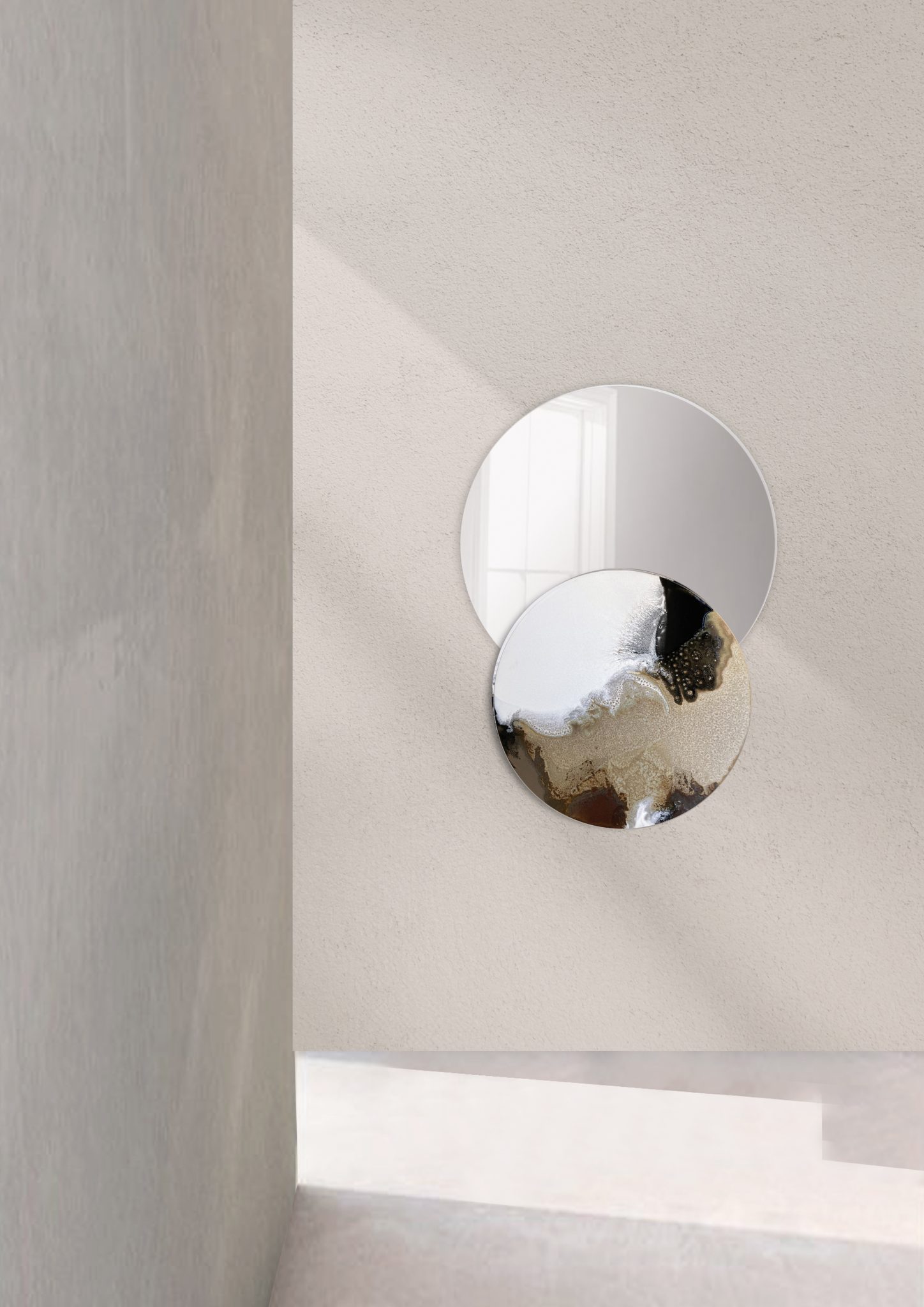 Overlap Mirror No. 14-01 by Elisa Strozyk | ADORNO DESIGN