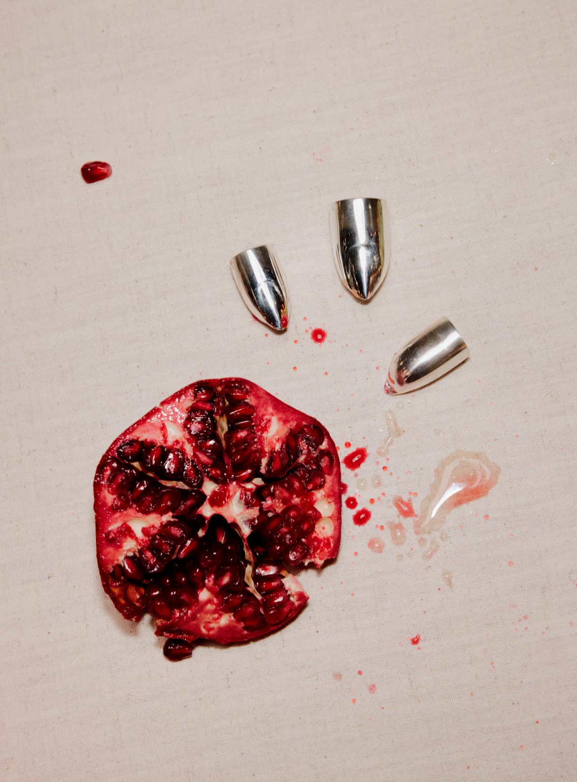 Dig In – Set Of Three Fingertip Covers by Lilli Malou | ADORNO DESIGN