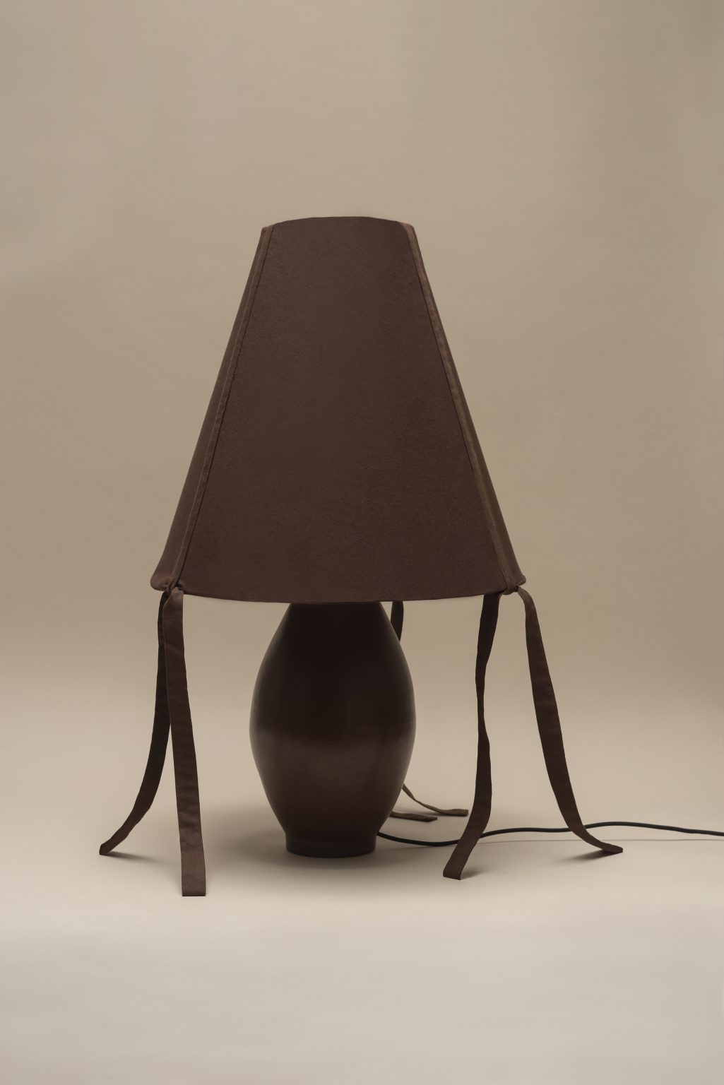 Large Brown Ceramic Lamp by Los Objetos Decorativos | ADORNO DESIGN