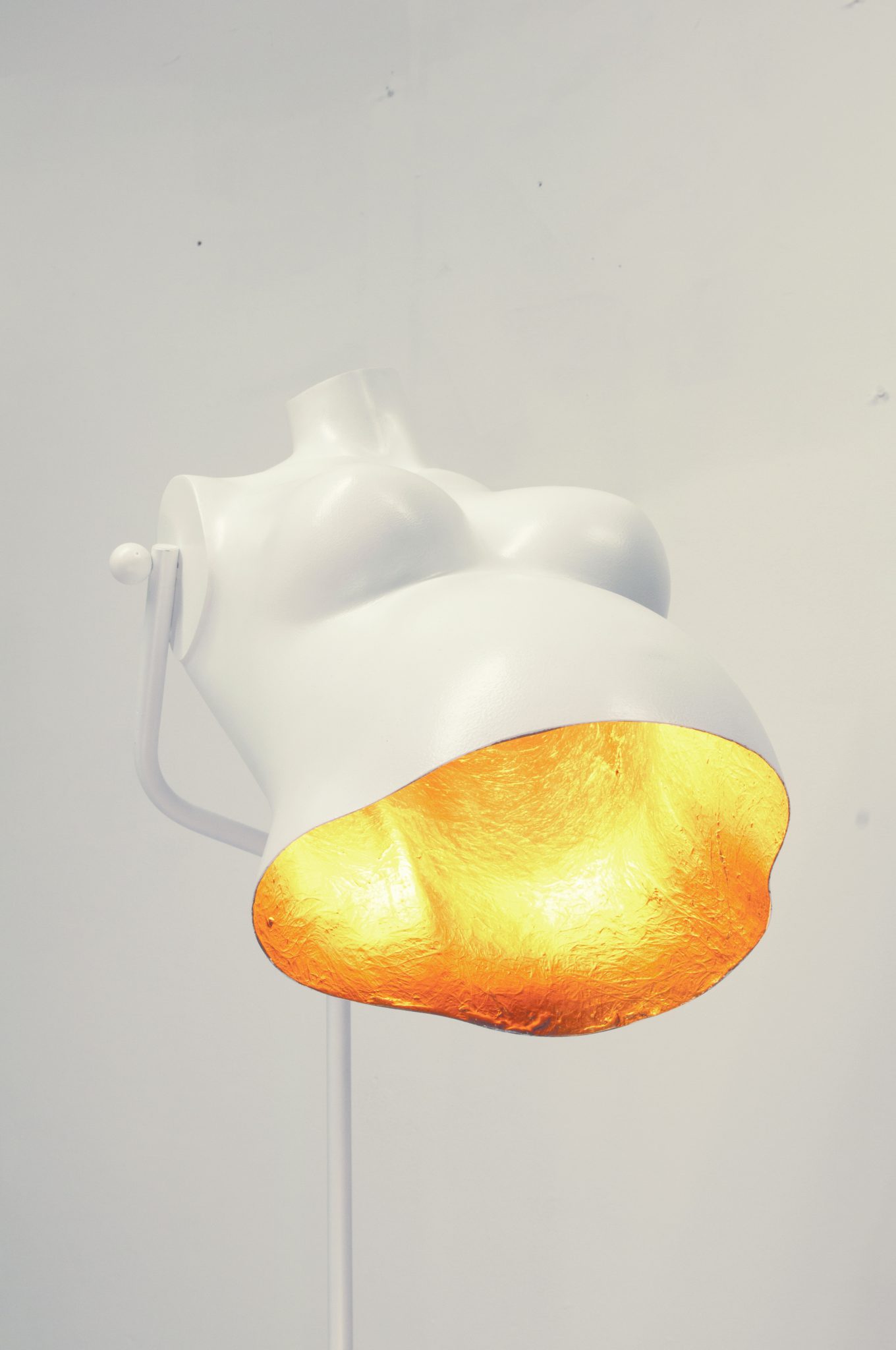 Pregnant Lady – Upcycled Floor Lamp by StorqueStudios | ADORNO DESIGN