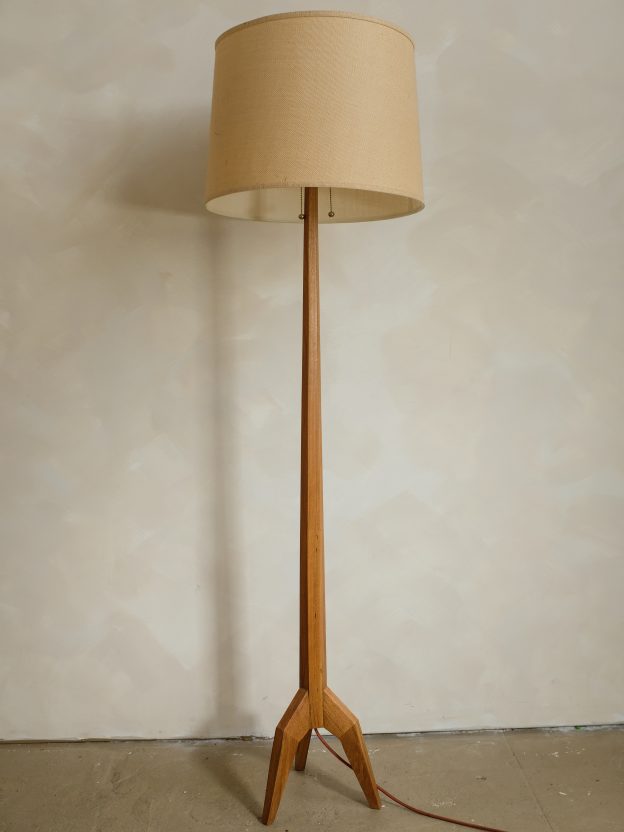 Falcon Floor Lamp by Nathan Chintala | ADORNO DESIGN