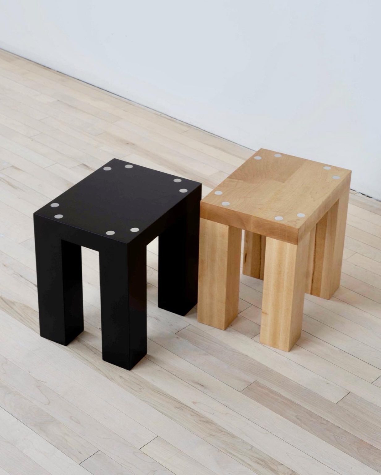 “Potro” Stool by piedrafuego | ADORNO DESIGN