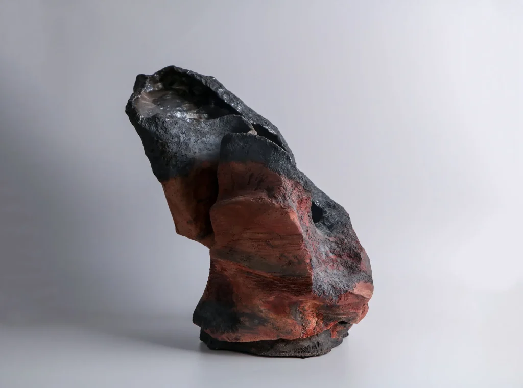 Abyss No. 13 – Sculptural Vessel by Ceren Gürkan | ADORNO DESIGN